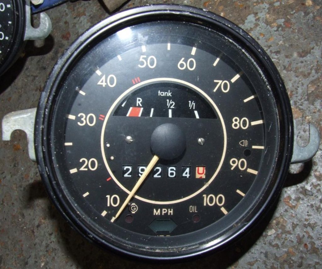 100 MPH Black face Speedo – Parts Emporium