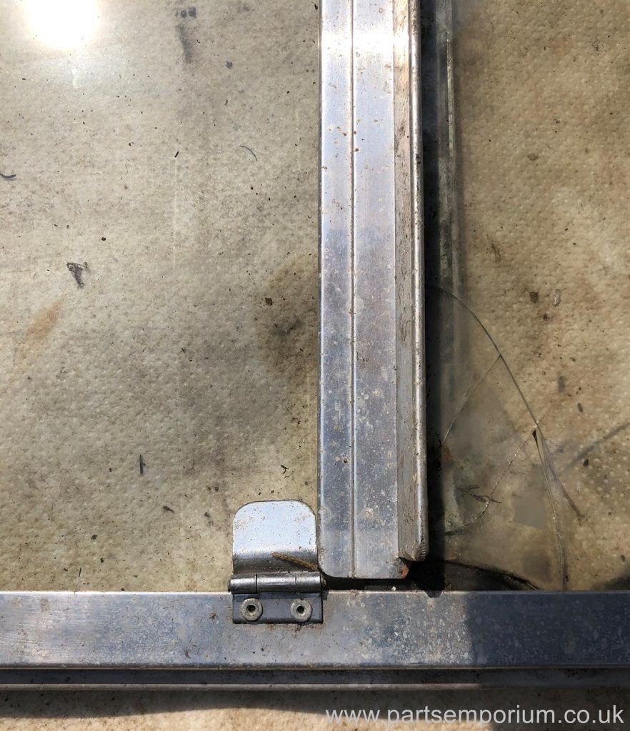VW T25 Panel Van Sliding side Window – Parts Emporium