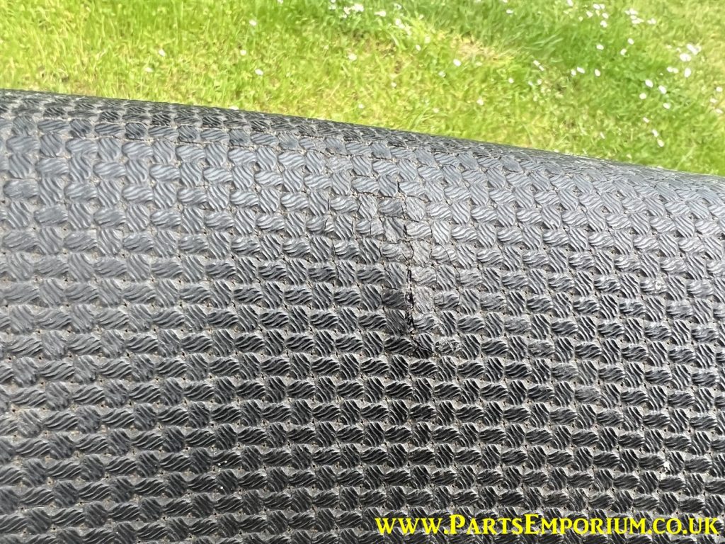 T Shaped Runner beetle seats – Parts Emporium
