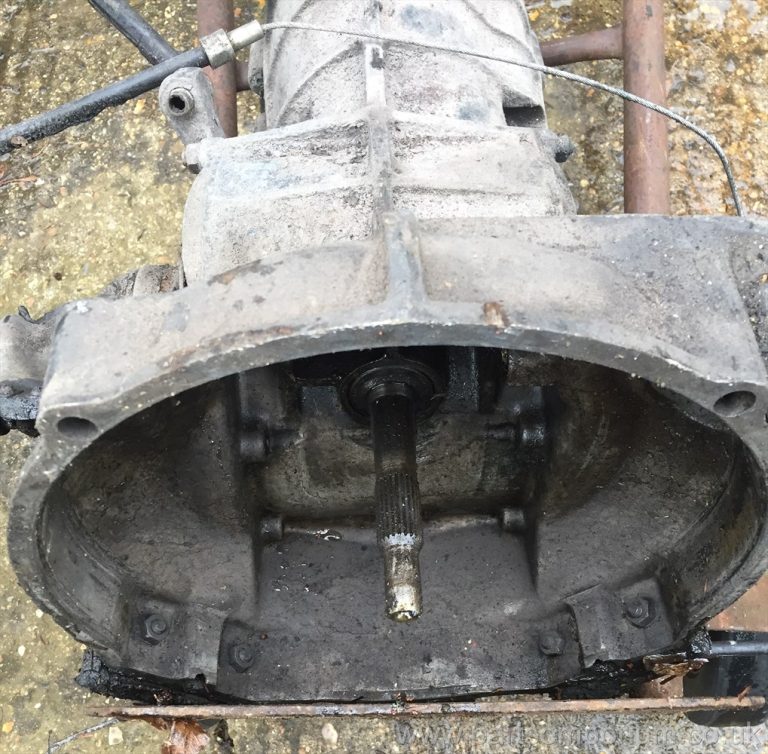VW Beetle Gearbox swing axle – Parts Emporium