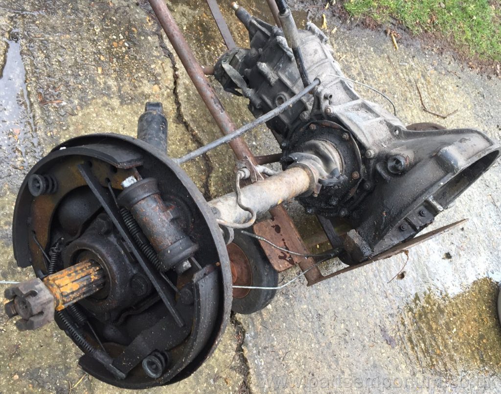 VW Beetle Gearbox swing axle – Parts Emporium