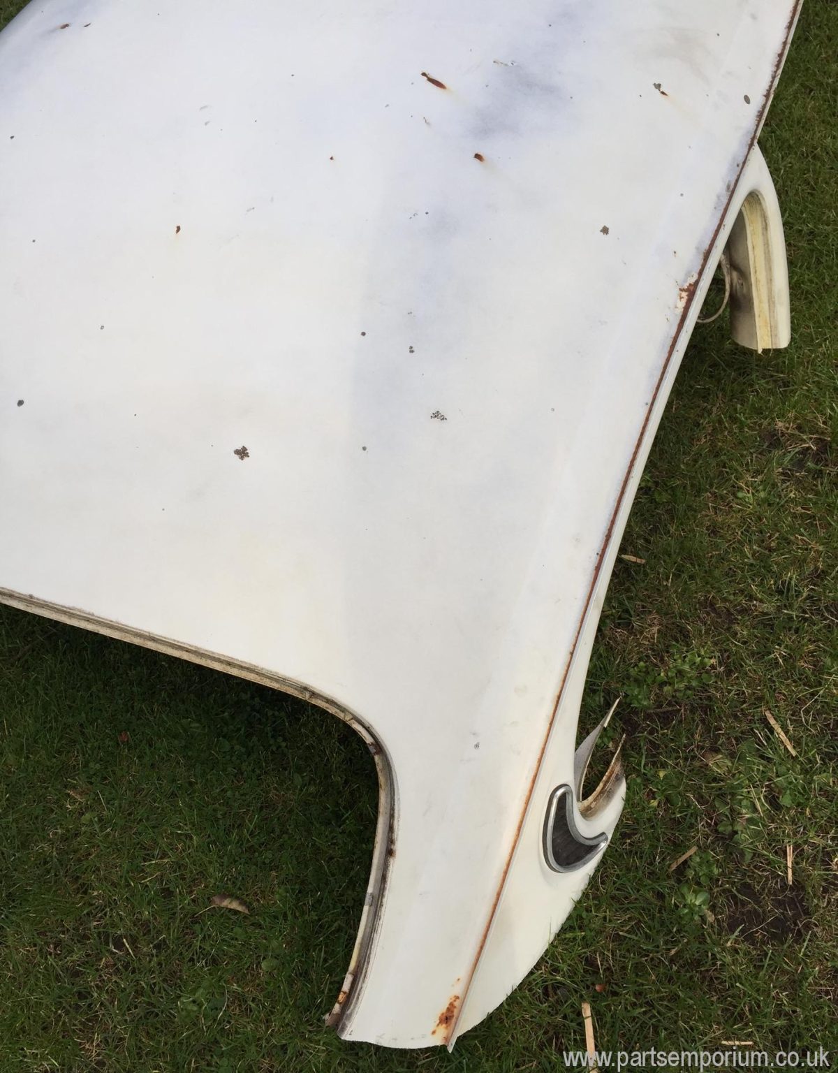 VW Beetle Roof Body cut (12) – Parts Emporium