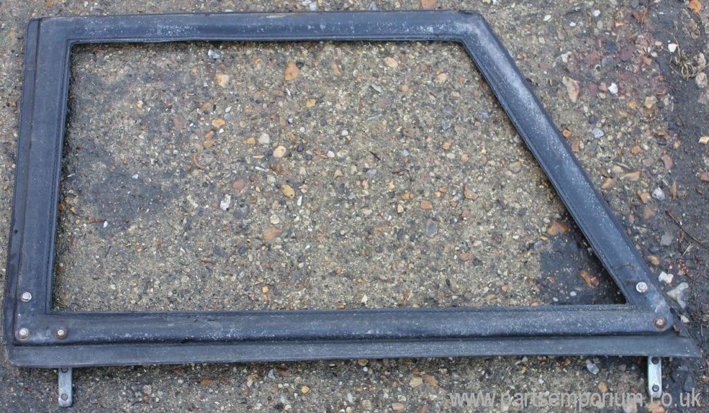 VW Trekker Side Screen (C) – Parts Emporium