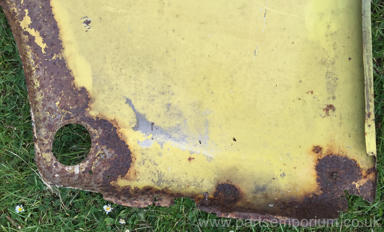 VW Type 3 rear wing – Parts Emporium