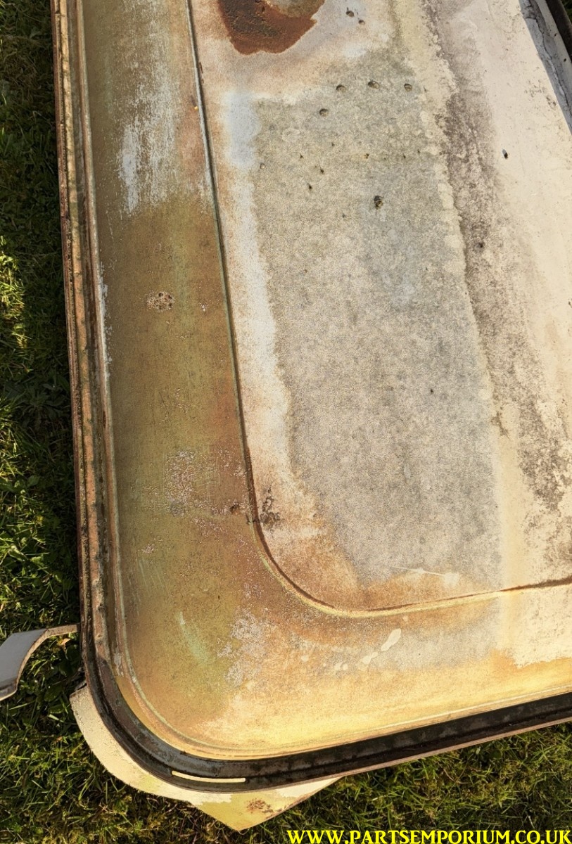 VW Bay Window Roof – Body cut – Good Gutters – Parts Emporium