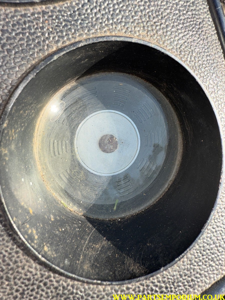 Early Grey Faced Bay Speedo Pod 043 – Parts Emporium