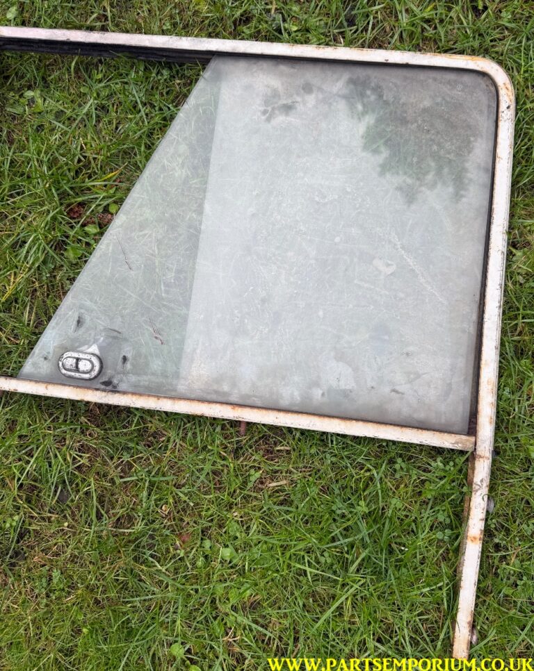VW Split screen cab door top and glass – Parts Emporium